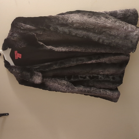 Betsey Johnson | Jackets & Coats | Betsey Johnson Large Grey Plush ...